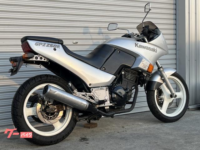 車両情報:カワサキ GPZ250R | Bike Shop Roma−MC 新琴似店 | 中古バイク・新車バイク探しはバイクブロス