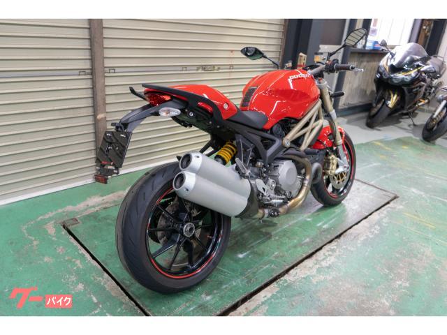 車両情報:DUCATI モンスター1100EVO | MotoTOPICS 【モトトピックス】 | 中古バイク・新車バイク探しはバイクブロス