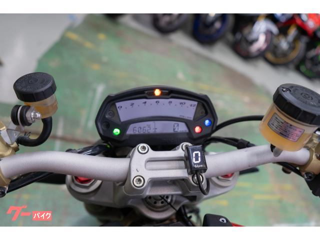 車両情報:DUCATI モンスター1100EVO | MotoTOPICS 【モトトピックス】 | 中古バイク・新車バイク探しはバイクブロス