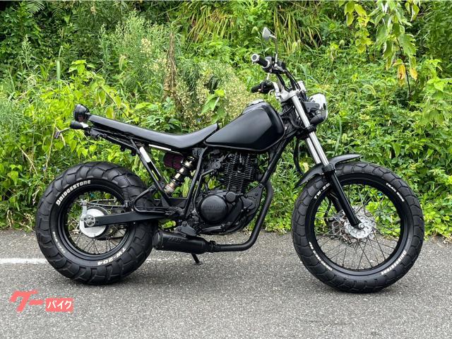 TW200のバイク塗装【福岡市城南区】（バイクショップStrategy福岡中央店の作業実績 2023/06/01）｜バイクの整備・メンテナンス ...